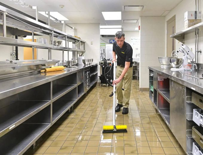 Guia simples para Produtos de Limpeza para restaurantes - Biosan Guia simples para Produtos de Limpeza para restaurantes - Biosan